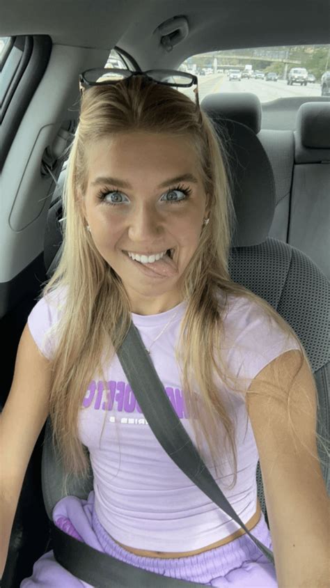 Aniela Leon Sc Selfies R Aniela Leon