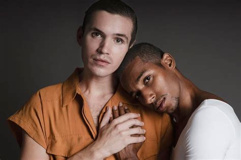 Lgbtq कम्युनिटी के लोगों को होती हैं ये मानसिक समस्‍याएं Mental