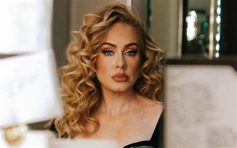 Auguri Adele Le Frasi Più Famose Delle Sue Canzoni Sky Tg24