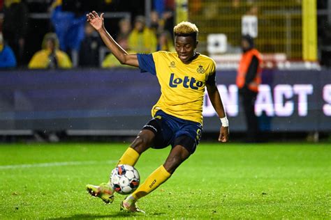 Simon Adingra 2022 Net Worth Salary Sponsors Girlfriend Tattoos Cars And More