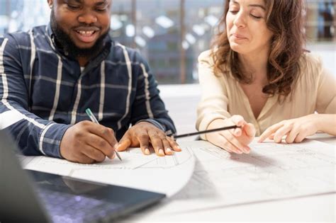 Free Photo Entrepreneur Signing A Contract For Leasing Real Estate High Class Building