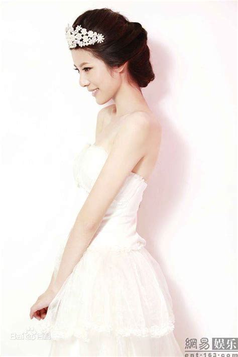 美少女明星 邬靖靖 的图集