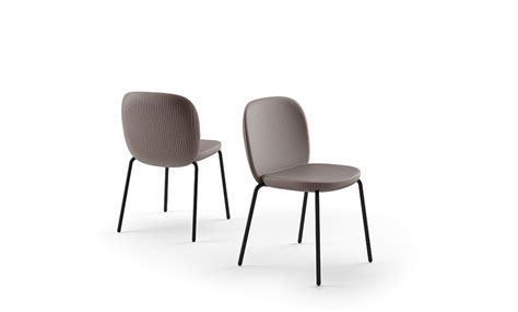 Fade Stack Chair Plust