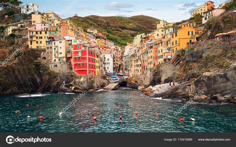 Village Of Riomaggiore Cinque Terre Riomaggiore Italy Front — Stock
