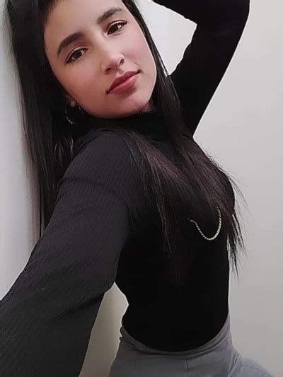 Paulina Moons S Stripchat Webcam Model Profile And Free Live Sex Show