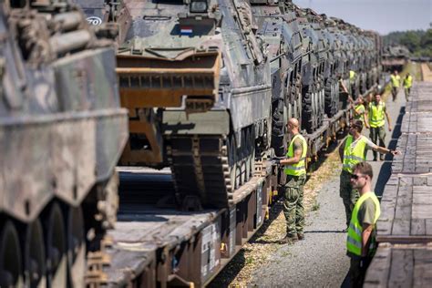 Generaal Eichelsheim Spoor Onmisbaar Voor Nationale Veiligheid Nieuwsbericht Defensie Nl