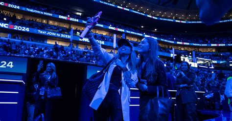 Republicans Built An Ecosystem Of Influencers Some Democrats Want One