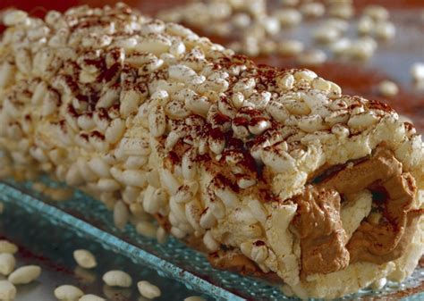 Chokladfylld Marängrulle Med Puffat Ris