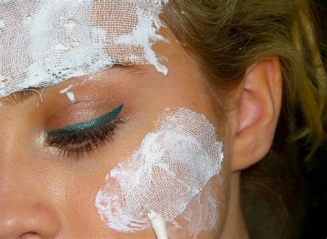 Lily Rose Decomposing Zombie Halloween Makeup Look