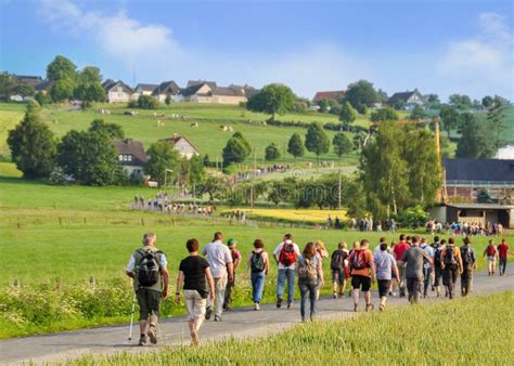 Procession To The Schnade In Brilon Many Hikers Walk Through The Green