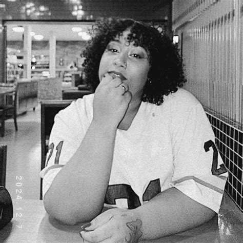 Raysa Vitória Raysavss • Threads Say More