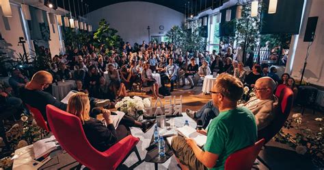 Headread Algas Vaata Kes Astuvad üles Tallinna Suurimal