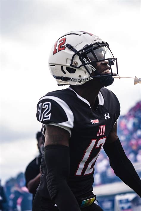 Travis Hunter Dominant As Jackson State Goes 11 0