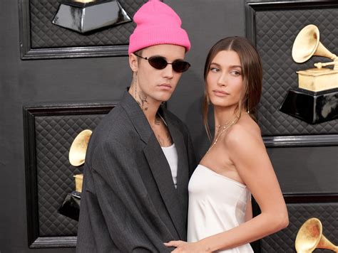 Hailey Baldwin Shares Update On Justin Biebers Health After Worrying Facial Paralysis ‘it Was