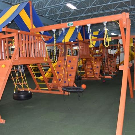 Four Tips For Making The Most Out Of Your Yard With A Playset