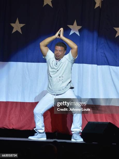 Red Grant Comedian Photos And Premium High Res Pictures Getty Images