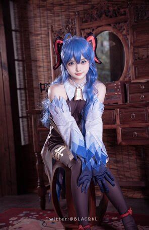 Blacqkl Ganyu Photo Gallery