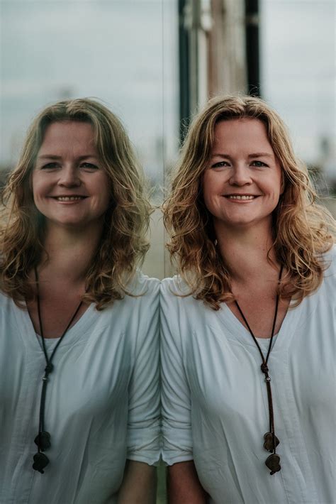 Renske Holwerda Medium