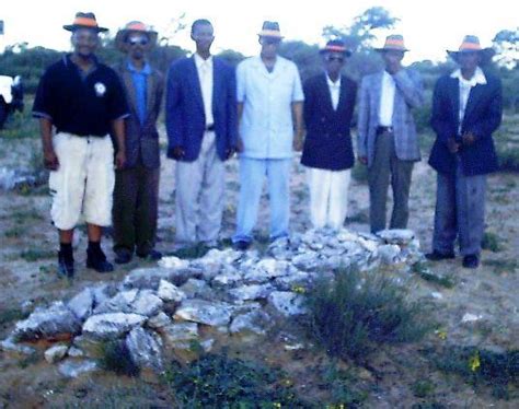 Simon Kooper Grab Identifiziert Bwana News Bwana Tucke Tucke