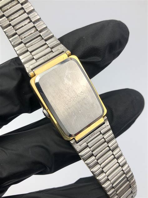 Vintage Junghans Quartz Unisex Sukalelang