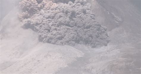 Volcano Ash Eruption Pyroclastic Flow 4k Editorial Video 13101791b