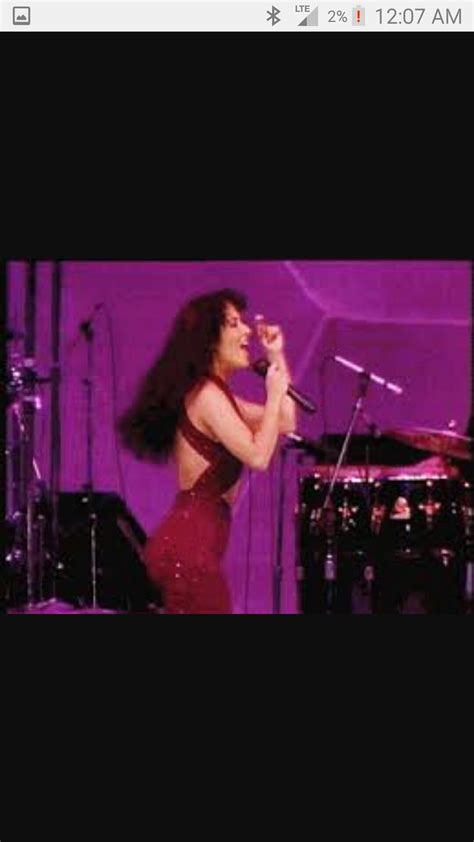 Selena Quintanilla Dancing  Artofit