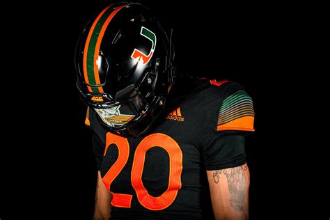 Miami Hurricanes Football Uniforms Black