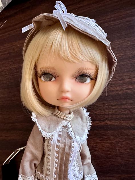 Lila By Soom Autumn Stroll 13″ 34cm Nrfb In Shipper Doll Peddlar