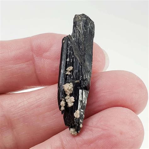 Aegirine Crystal 4 0gr Mont Saint Hilaire Québec Canada