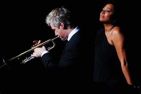 Live Jazz Chris Botti At The Greek Theatre The International Review Of Music