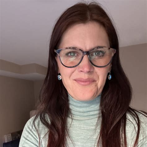 Stefanie Savell Integrative Health Practitioner Institute