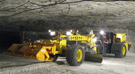 Автогрейдер HBM-Nobas BG 110-M - ASBUD UKRAINE