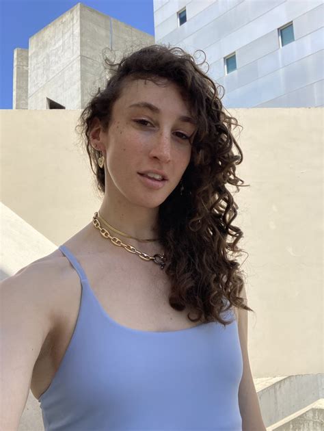 Gal La Mode ~ On Twitter Rt Gal La Mode She Takes Off Her Shades