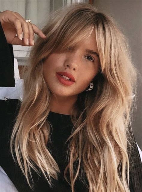 2022 Haircuts Medium Length Bangs
