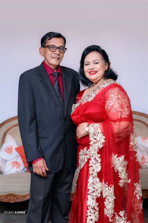 Her Style Lalitha Akkas And Samarasinghe Aiyas 40th Facebook