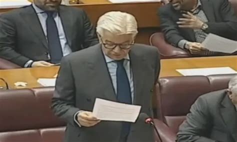 In Nine Minutes Parliament Redefines Military Command And Court