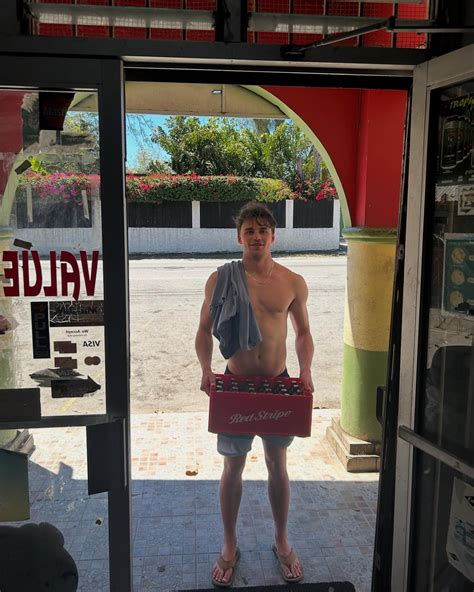 Evan Rudolph Evanrudolph • Instagram Photos And Videos