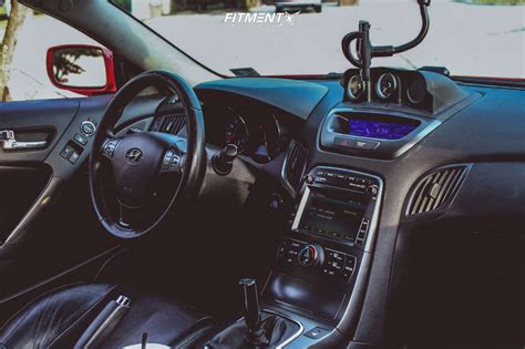 Hyundai Genesis Coupe 2011 Interior