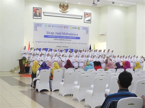 Upacara Ucap Janji Mahasiswa Jurusan Kebidanan Tahun 2023 Jurusan