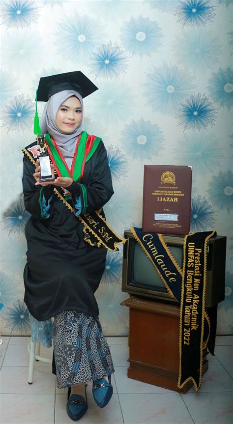 Penulis Tangguh Inilah Lulusan Terbaik Non Akademik Uin Fas