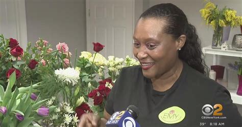 Shop Local Emy Custom Flowers Cbs New York