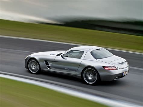 2010 Mercedes Benz Sls Amg Official Details And Photos Autoevolution