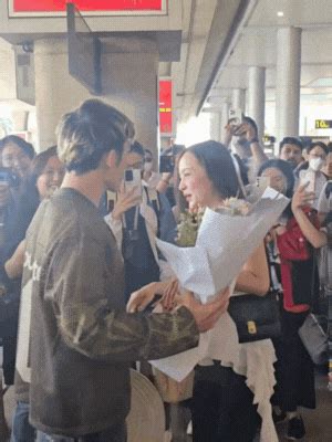 Liên Bỉnh Phát Công Khai Bạn Gái Bí Mật 5 Năm