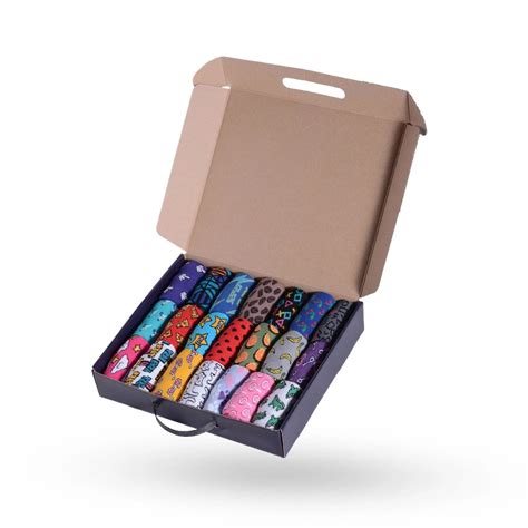 Get 10 Off On Custom Sock Packaging At The Packaging Tree
