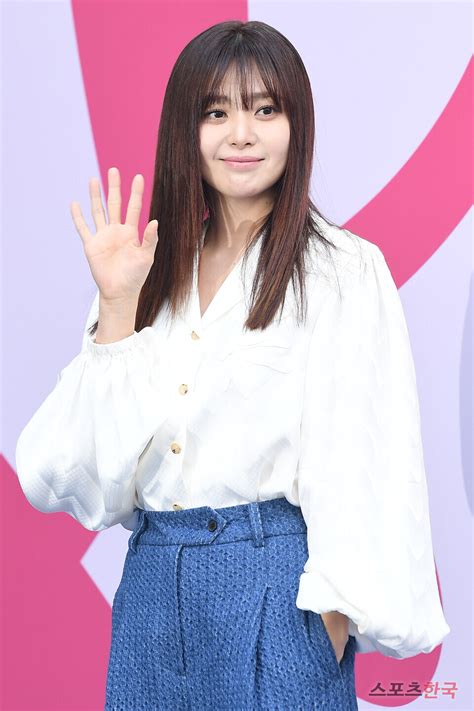 이영은 오랜만에 인사드려요~