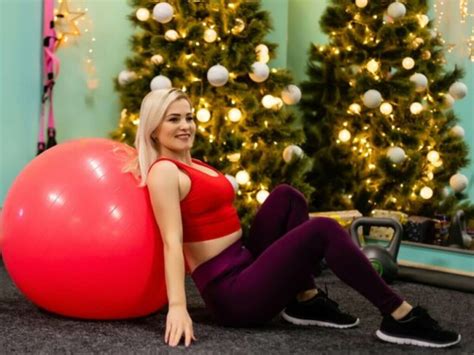 Christmas Fitness Class Names Everything You Need To Know Yr Fitness