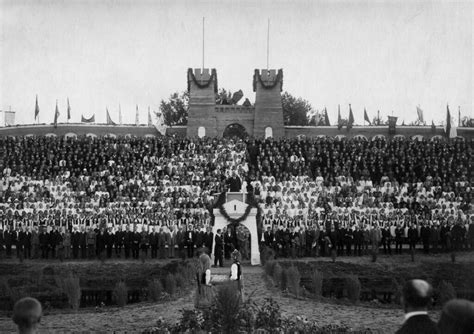 Dainų šventė Lyg Augantis Lietuvybės Miškas Kmm