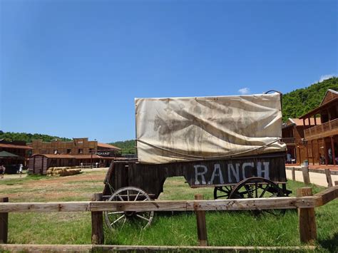 ΑΝΤΙΛΑΛΟΙ ΤΗΣ ΑΡΝΑΙΑΣ Ο Σύλλογος Γυναικών Αρναίας στα Πολιτιστικά