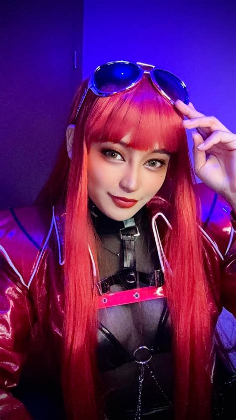 Vokume Nikke Cosplay Rnikkemobile