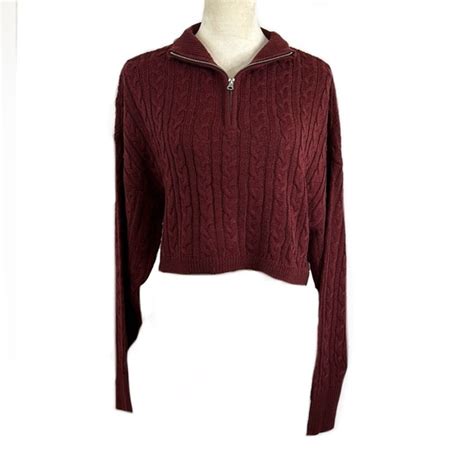 Wild Fable Tops Wild Fable Burgundy Cable Knit Oversized Cropped